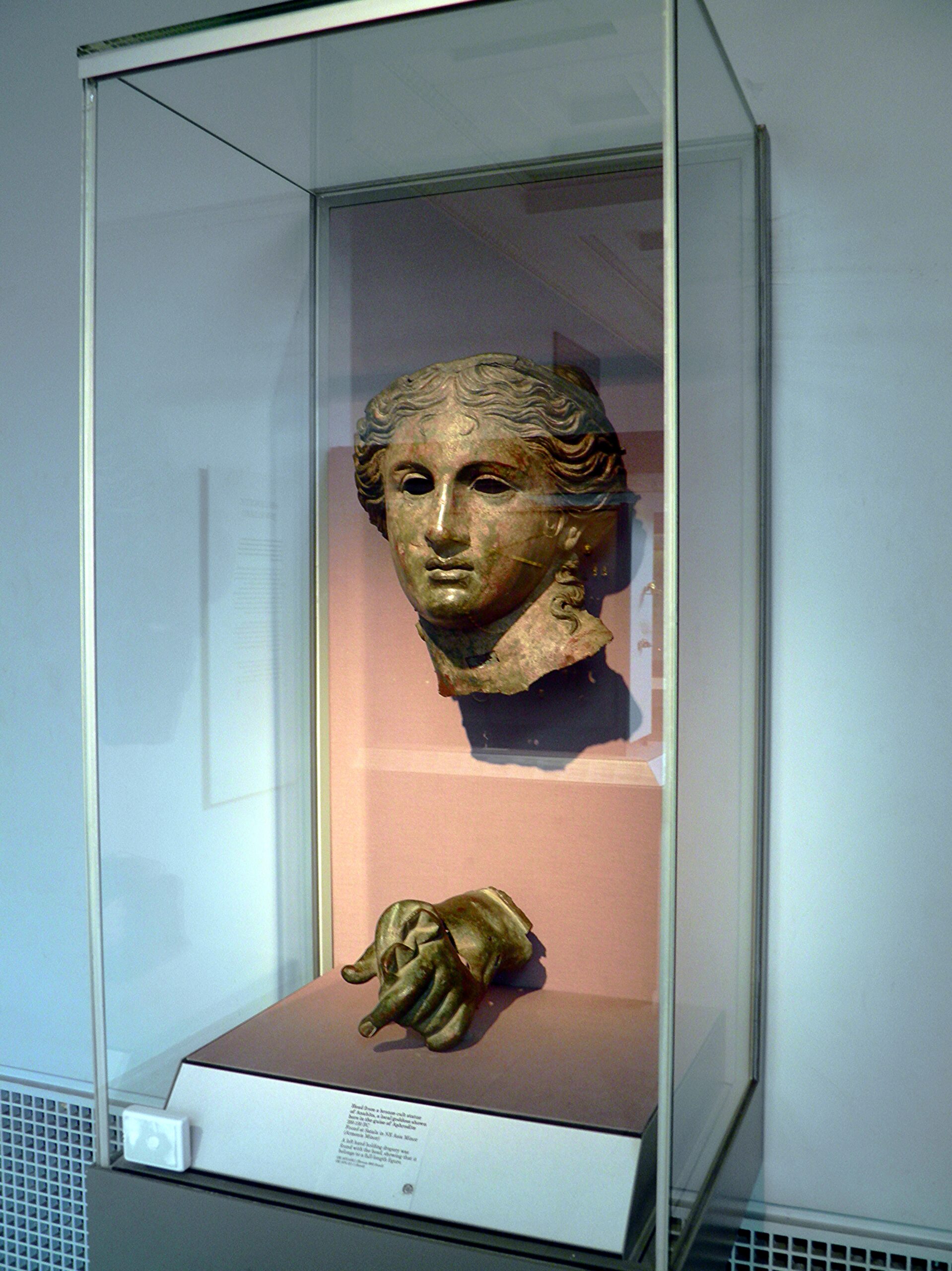 Armenian Goddess Anahit Statue Returns To Armenia For The First Time ...